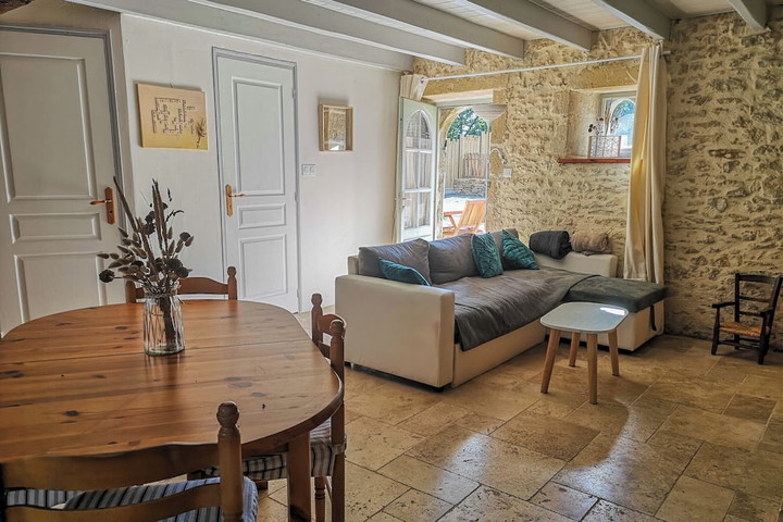 Gîte De Caractère, Avec Piscine Au Calme De La Campagne Vendéenne. - Vendée
