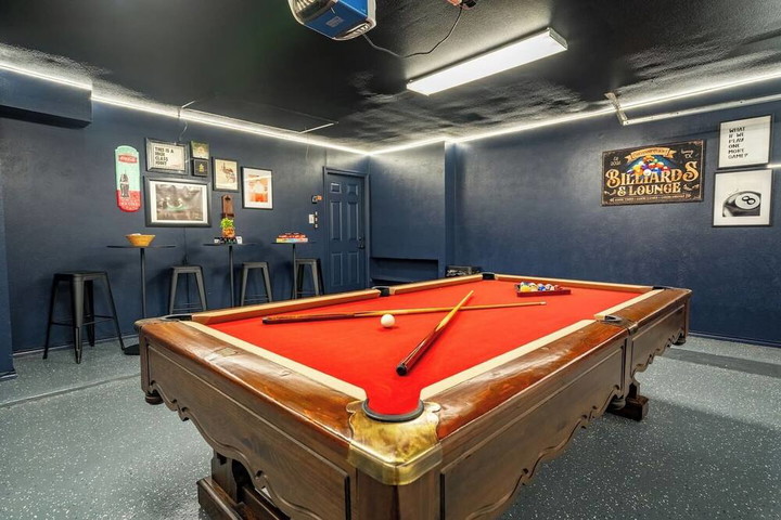 Designer Home W/ Game & Movie Room, By Dfw Airport - Grapevine, TX