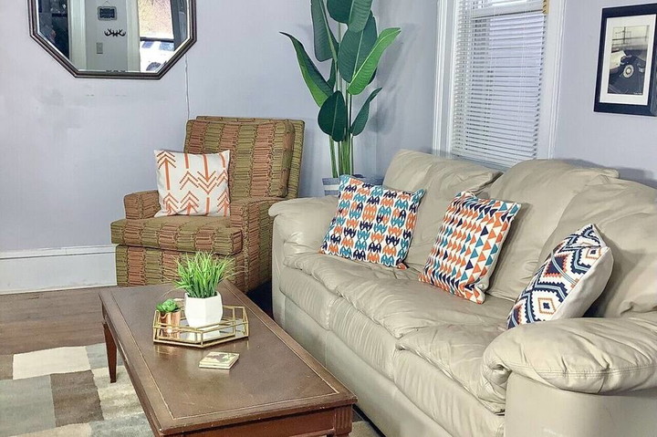 Near Downtown, Ohio City, Walkable, Flats! - Parma, OH