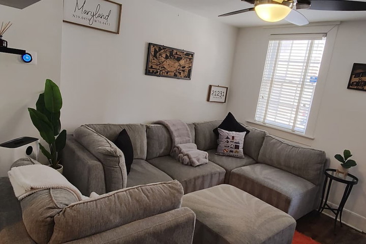 Charming 2-bedroom Townhome With Wifi, Ac In Awesome Fells Point Baltimore - Glen Burnie, MD