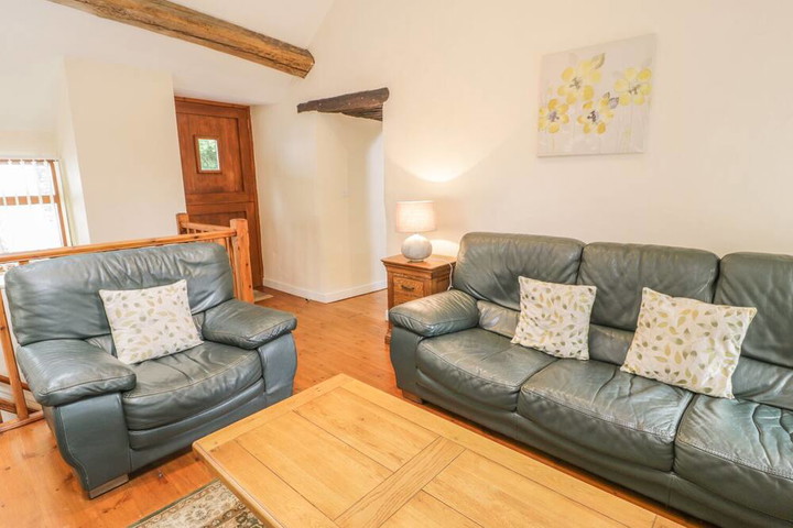 Hendoll Cottage 1, Pet Friendly, With Open Fire In Fairbourne - North Wales