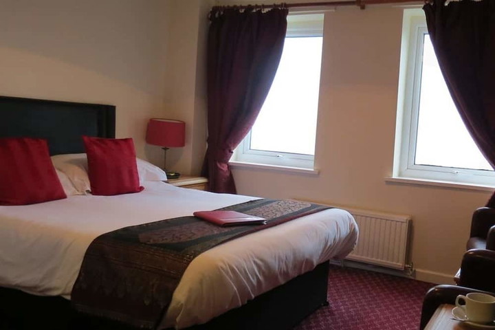 Standard Double Ensuite At The Wyche Inn - Malvern