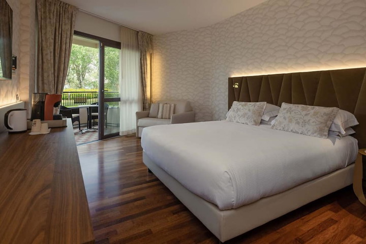 Chambre Double Avec Terrasse Privée Et Parking - Bibione