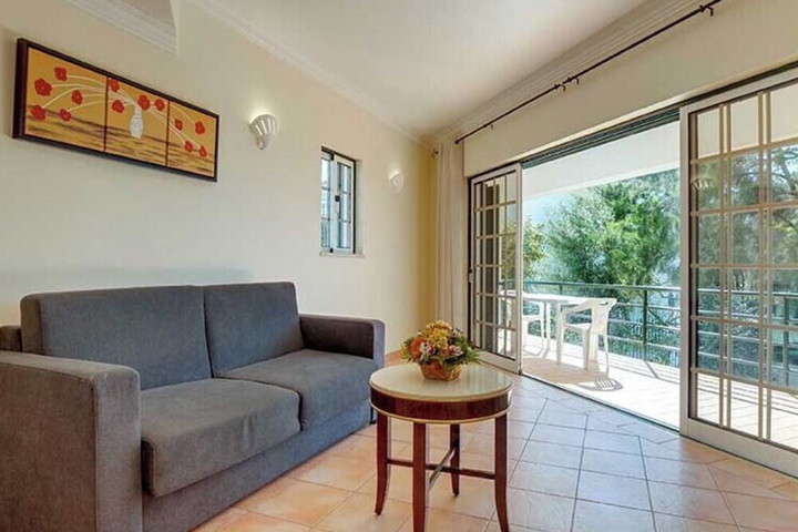 Enjoy Refreshing Sea Breezes At Villa Simoes By Delilah Collection Charming Stay - Albufeira