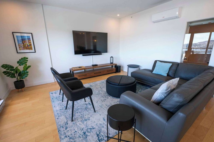 202 | Elegant Condo | Balcony, Pool & River View - Baie-Saint-Paul