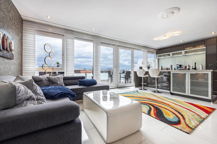 Ferienwohnung 'Studio Comfort' Mit Direktem Seeblick, Balkon Und Wlan - Wunstorf