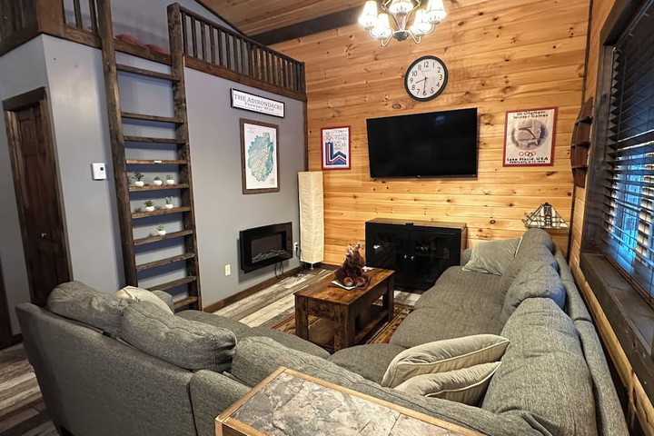 2br Adk Style Condo #9 - Walk To Main St And Mirror Lake - Saranac Lake