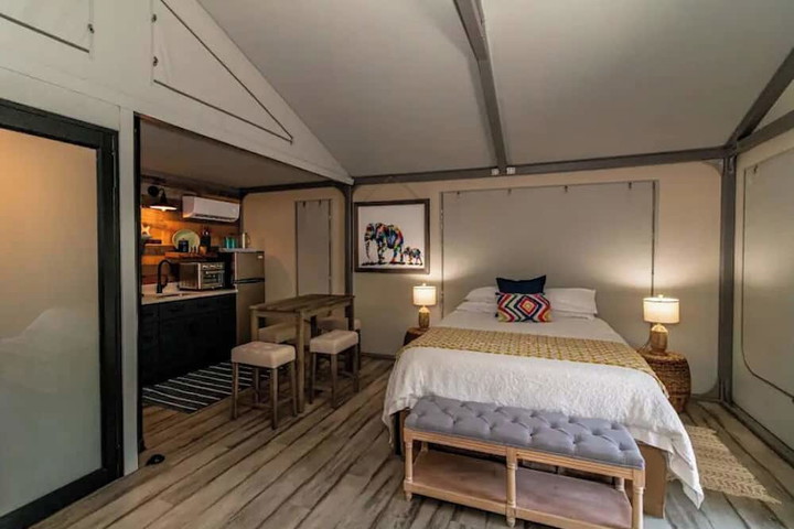 Nakupenda, A Unique Luxury Canvas Cabin Experience, At Karoo Smith Mountain Lake - Smith Mountain Lake, VA