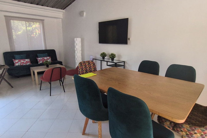 Family House Melgar Communal Pool Near Piscilago Cafam 7 People - Melgar