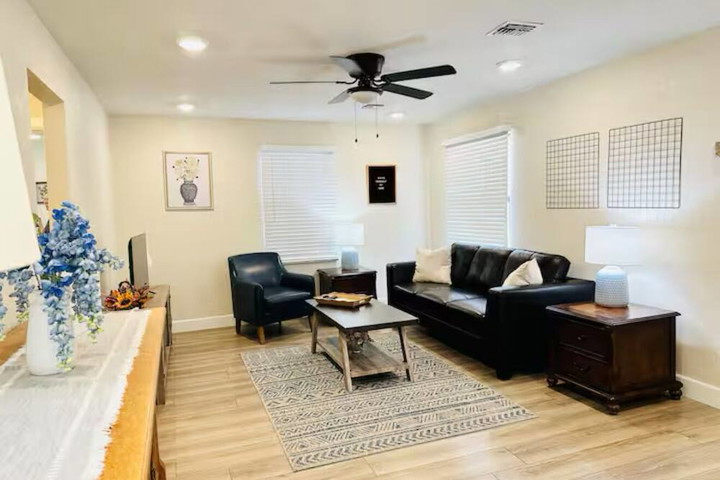 Clean, Cute, And Comfortable - Safford, AZ
