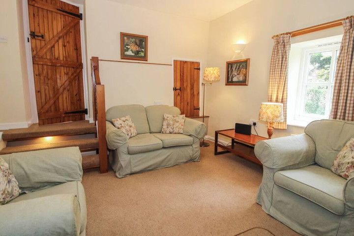 Little Barn, Pet Friendly, Character Holiday Cottage In Trefonen - Oswestry