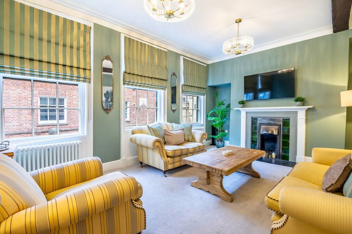 Friargate House - A Premium Stay That Sleeps 9 Guests In 4 Bedrooms - York