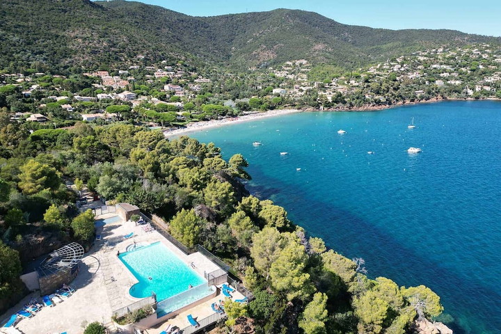 Mazet T2 - Domaine De La Pinède - Piscine Chauffée - Le Lavandou
