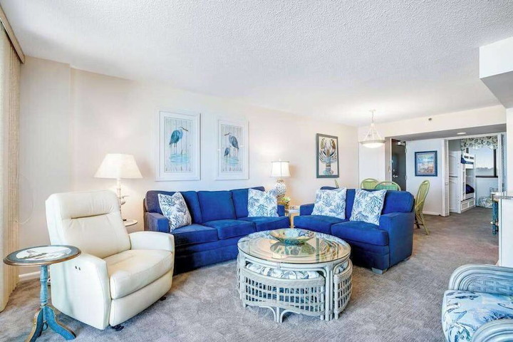 Sea Colony Oceanfront Condo W/balcony, Free Wifi, Shared Pools, Hot Tub, Gym - Bethany Beach, DE