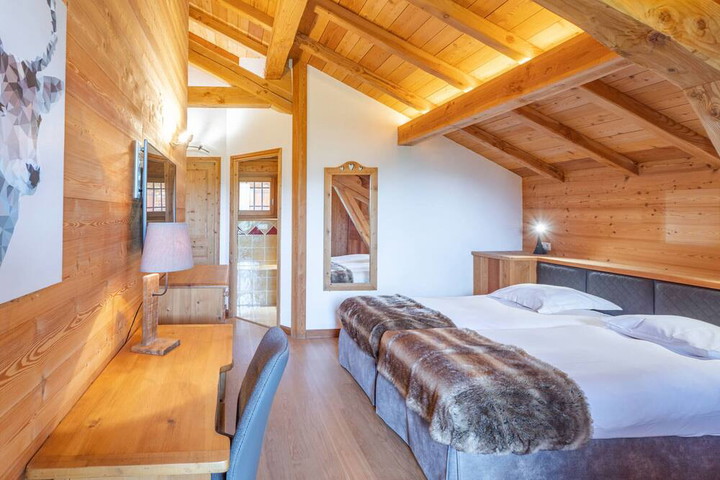 Ski-in Ski-out Chalet With Jacuzzi And Sauna - Oz-en-Oisans
