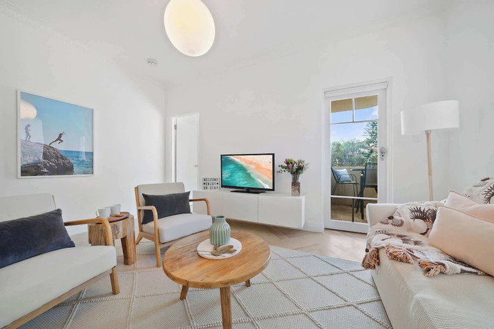 Cosy Curlewis - Walk To Beach - New Listing - Randwick