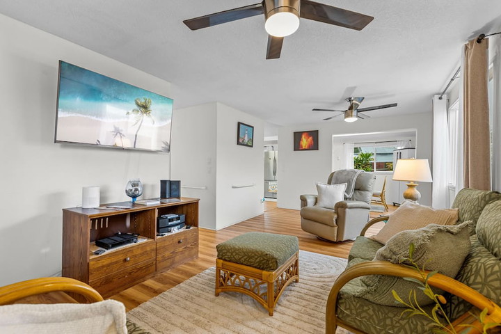 Private Hilo Oasis: Steps To Bayfront Cafes | 2 Br - Hilo, HI