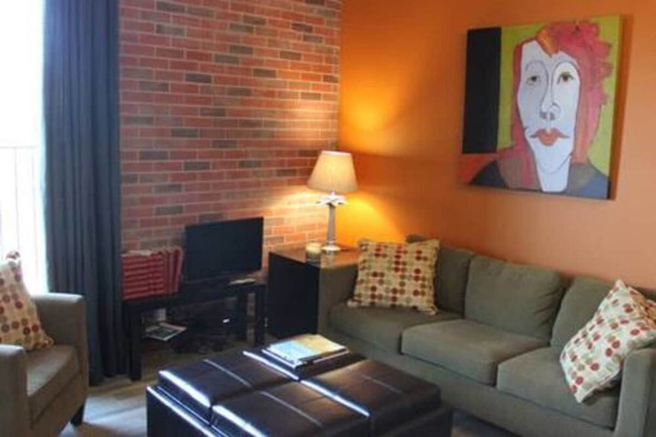Metropolitan Loft 201 - Red Deer