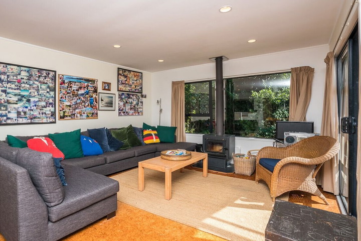 Langs Hideaway - Langs Beach Holiday Home - Mangawhai