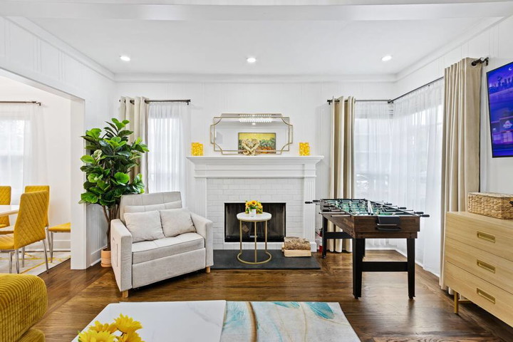 Bright & Beautiful Cozy Home In Downtown Napa - Napa, CA