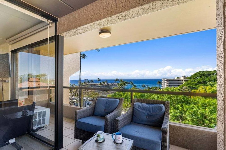 Kona Pacific: Oceanview 2br Condo With Lanaisteps To Beaches & Downtown! - Kailua-Kona, HI