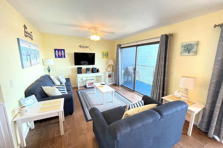 Perfefallct  Golf Or Bike Week Friendly 2br/2ba Oceanview Condo. Great Amenities - South Carolina
