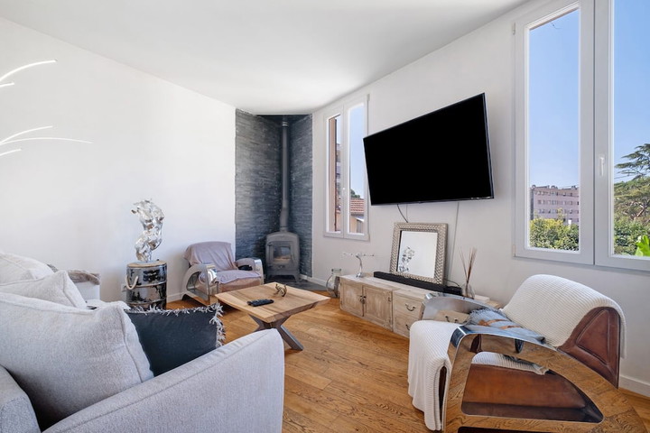 Duplex Climatisé Avec Parking Et Borne éLectrique - Mandelieu-la-Napoule