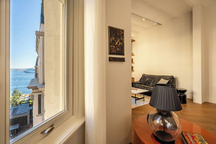 The Muradiye Penthouse - Spacious 175m2 Single Floor Brand New Luxury Experience - Cihangir