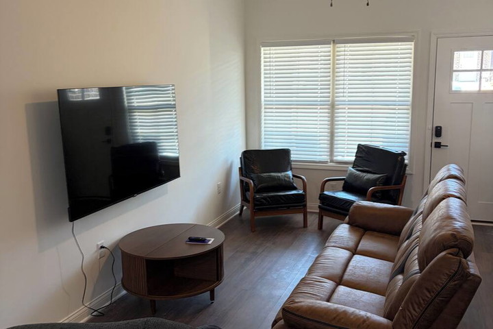 Brand New Cozy 2-bedroom Condo In Beautiful Berea - Berea, KY