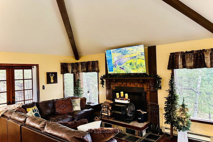 Enjoy Colorado With Soaring Pines, Wildlife & 6 Seat Hot Tub. - Woodland Park, CO