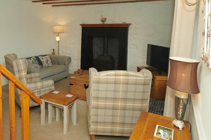 Cosy Traditional Pet Friendly Skye Cottage - Skye