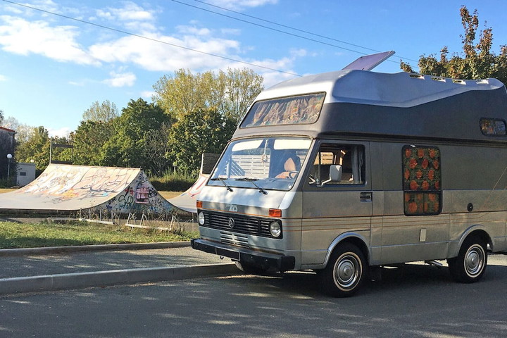 Camping Car Vintage 6 Places îLe Aux Combis Van Aménagé Tout Confort Oléron &+ - Aytré