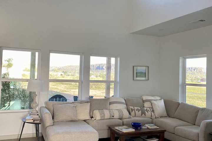 Contemporary All New, Entire Home Perfect For A Luxury Getaway - Fort Davis, TX