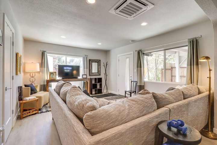 Midtown Reno Vacation Rental W/ Fenced-in Yard! - Sparks, NV