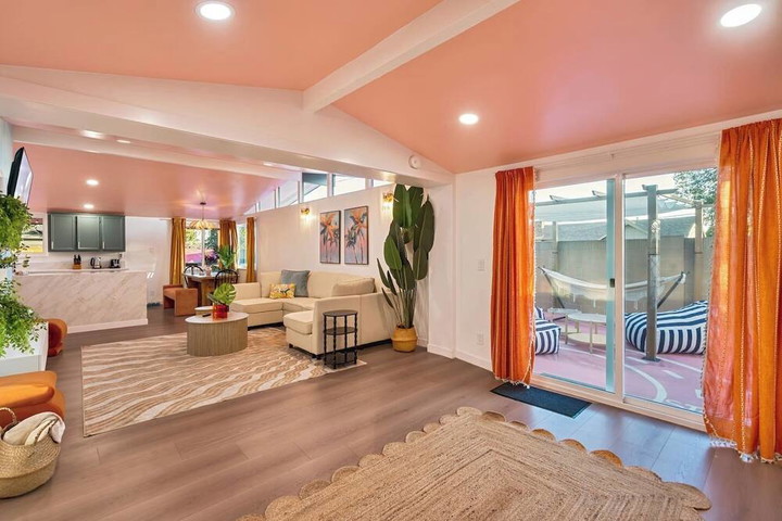 Bright Anaheim Escape | Pool + Backyard Fun - Buena Park, CA