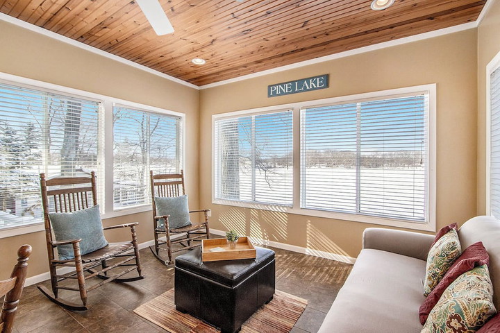 All-sports Pine Lake | Dock, Kayak, Fire Pit & Sunset Deck - Michigan