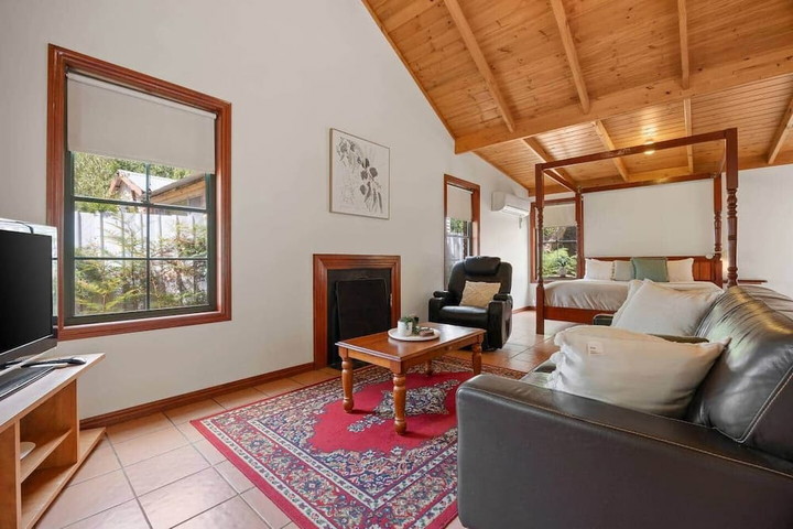 Mountainside Villa One  Banksia - Halls Gap