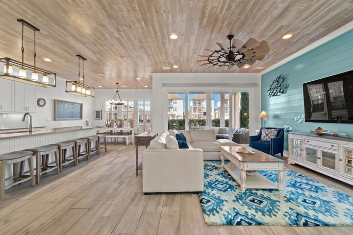 Take It Breezy | Golf Cart & Dog Friendly* | Walk To Beach | Free Dolphin Cruise - Miramar Beach, FL