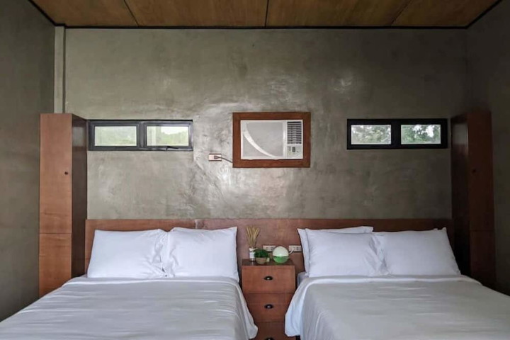 Villa Overlooking The Bay At Crystal Cove - Sipalay City