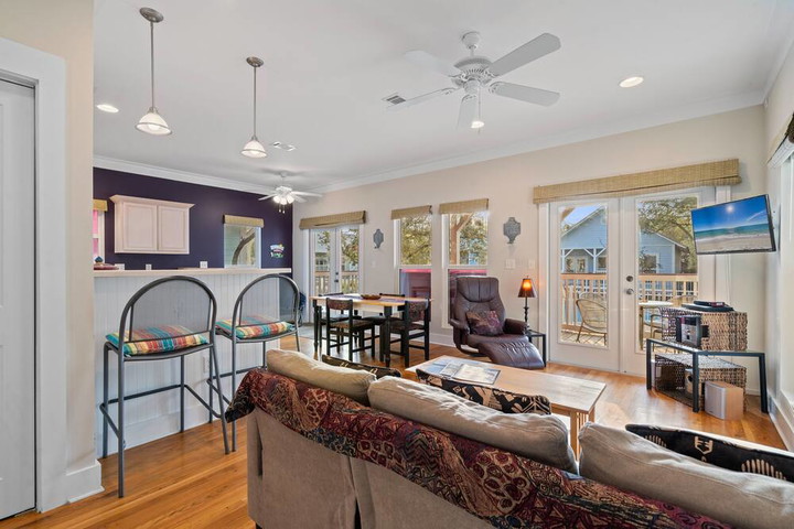 2 Br Cottage In 30a | Outdoor Pool, 2 Bikes | My Beach Getaways - Rosemary Beach, FL
