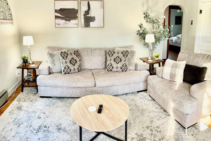 Stumble-in Guest House- Downtown Location - Hermann, MO