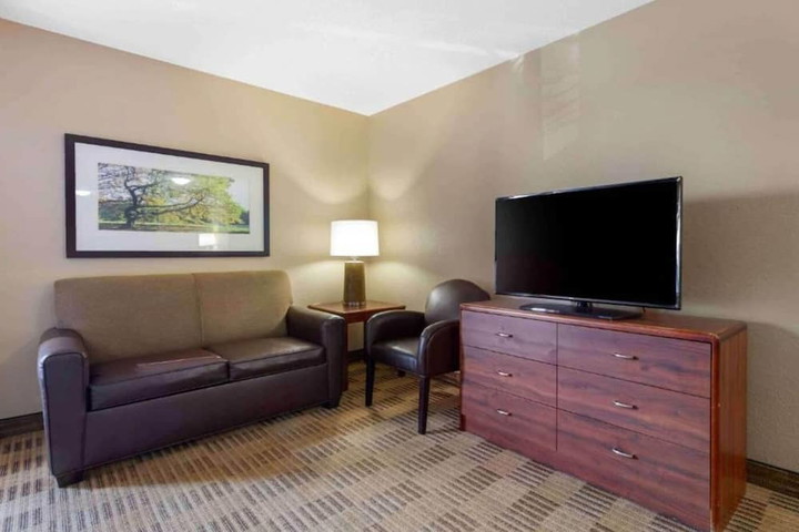 1 Cama Tamaño Queen | No Fumadores, Cocina - Wheaton, IL