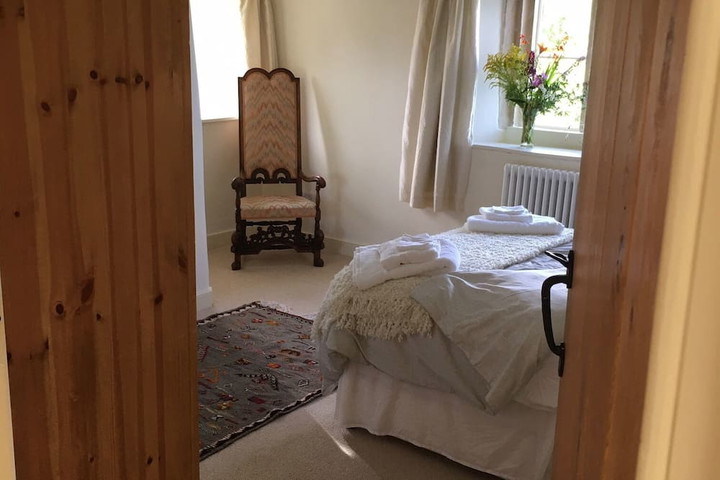 16thcentury Cottage, Foothills Of Glastonbury Tor, Outdoor Pool. - Glastonbury