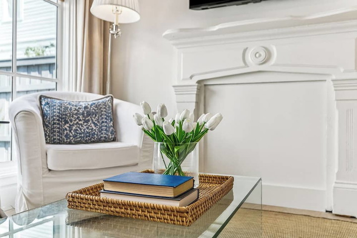 Luxury 1-bedroom Home, Just 2 Blocks From St. Charles. Washer/dryer, Fast Wi-fi - Metairie, LA