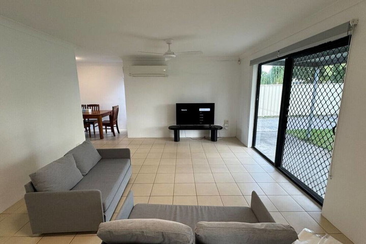 Family-friendly Homefeel Right At Home. - 