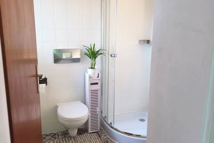 Newly Renovated Studio Apartment With A Private Entrance - Bad Kohlgrub