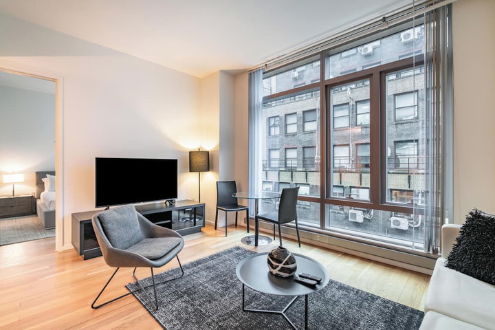 Urban Retreat | Midtown West | Courtyard & Gym - Manhattan, NY