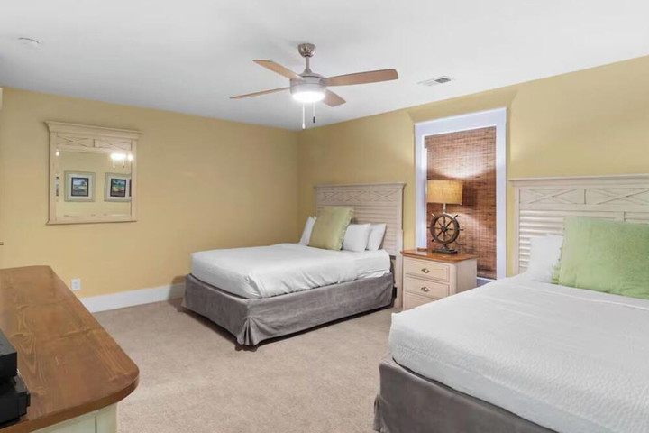 Sunny Villa | Balcony & Pools | Near Golf & Ocean Fun - North Myrtle Beach, SC