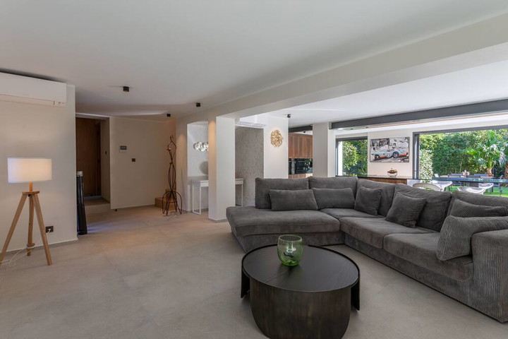 Villa Moderne With Private Pool, Wi-fi, And Air Conditioning - Gassin