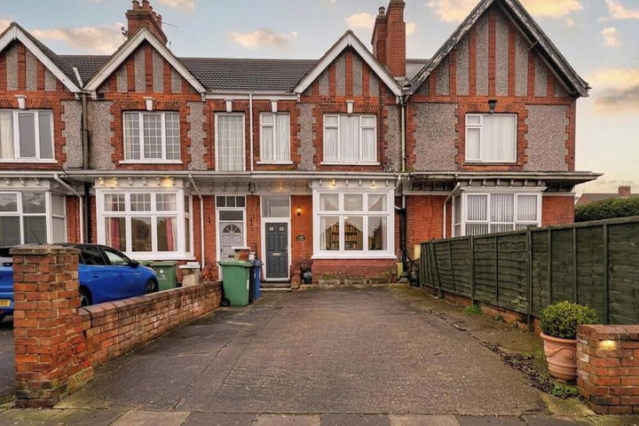 Affordable & Cozy Seaside Guest House| Cleethorpes - Cleethorpes